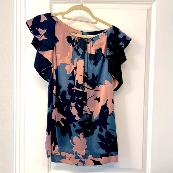 Diane Von Furstenberg | Tops | Stunning Dvf Silk Blouse With Flutter ...